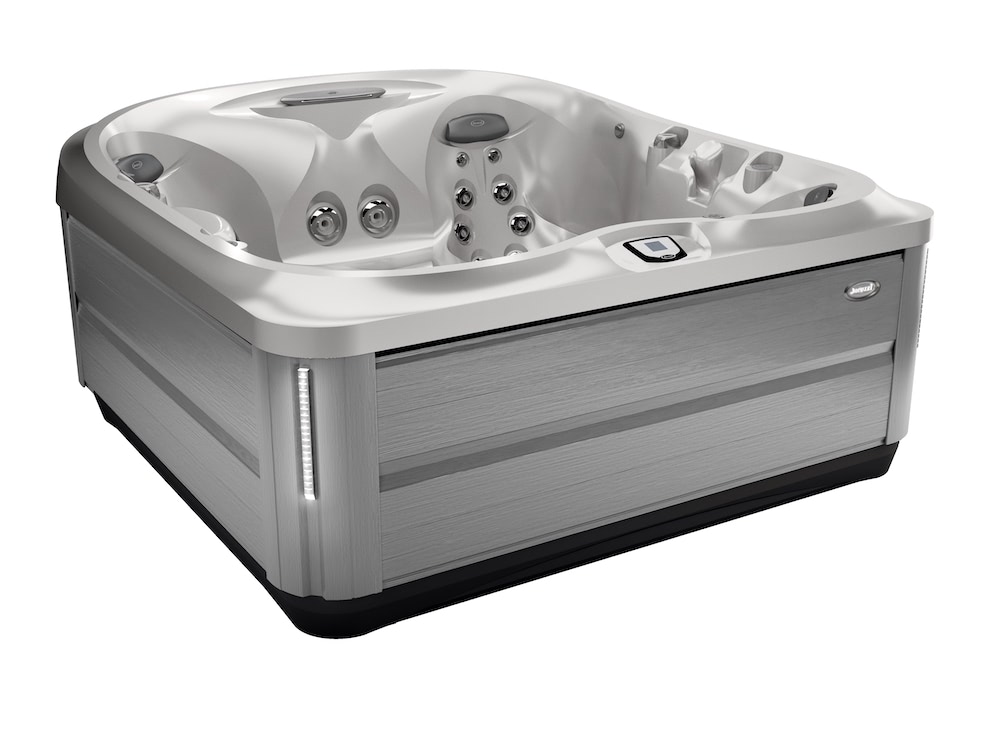J-475™ - Jacuzzi® Hot Tub | Idaho Spas